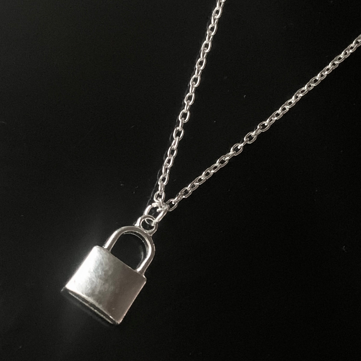 Zeus Silver Jewellery Bundle – Embrace Your Inner Strength – Artemis ...